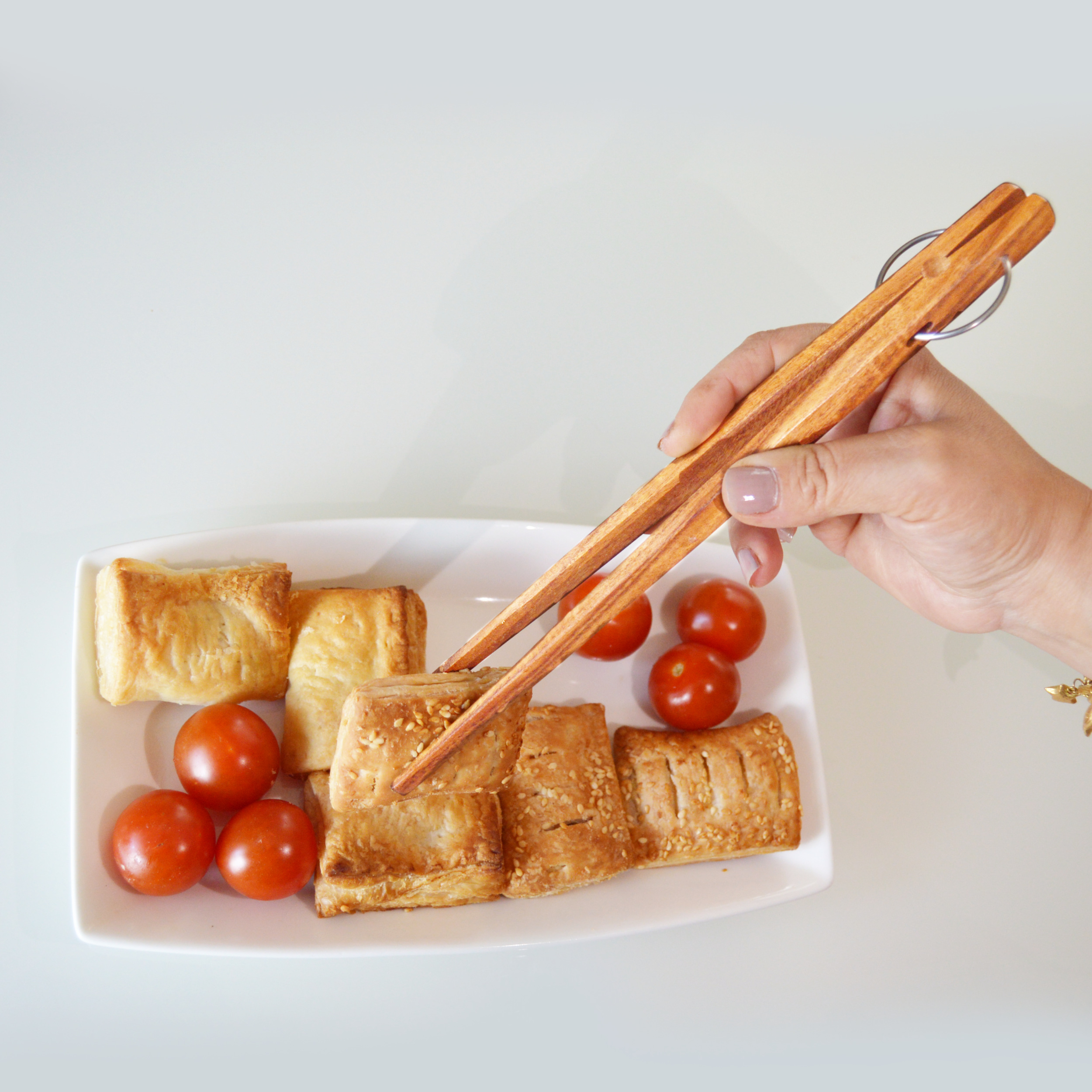 Wooden Tongs - Rexzono